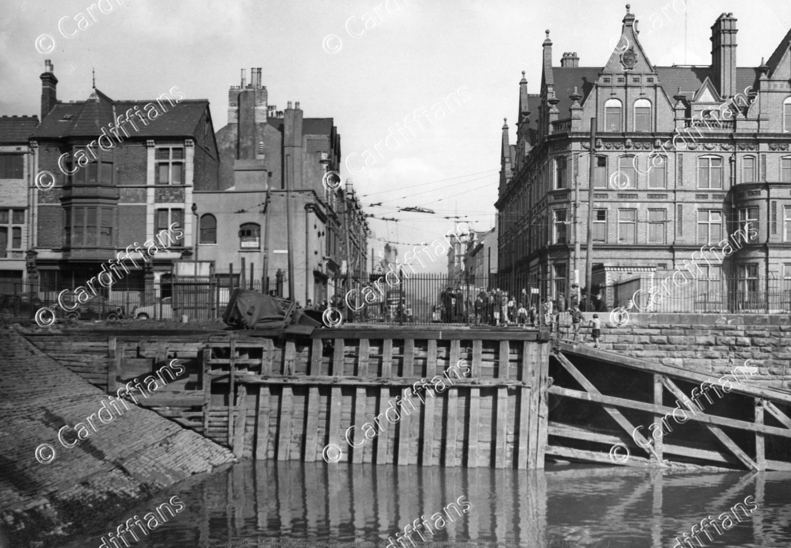 Cardiff Bay Image Gallery - Incorporating the famous Tiger Bay district ...