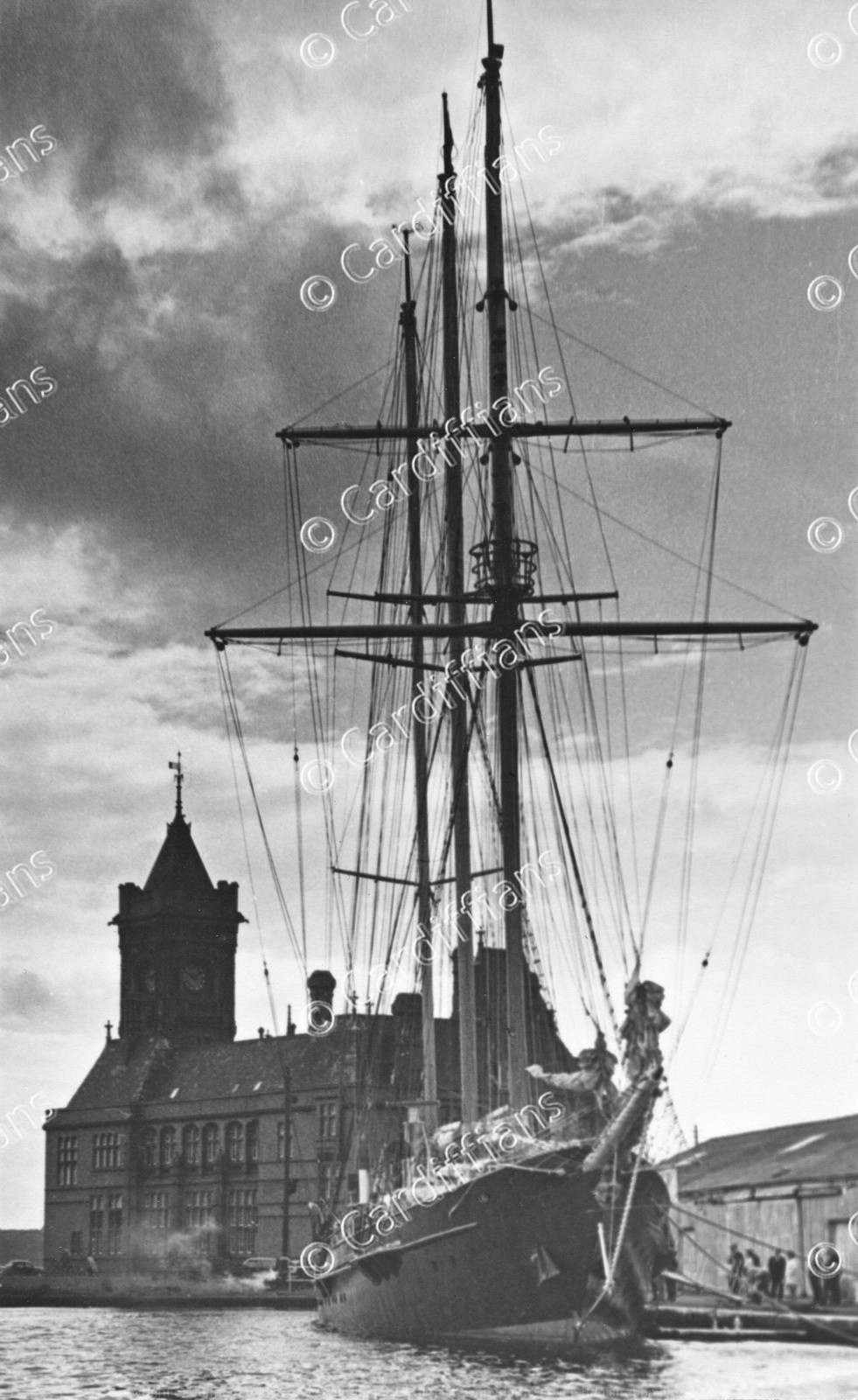 Cardiff Bay Image Gallery - Incorporating the famous Tiger Bay district ...